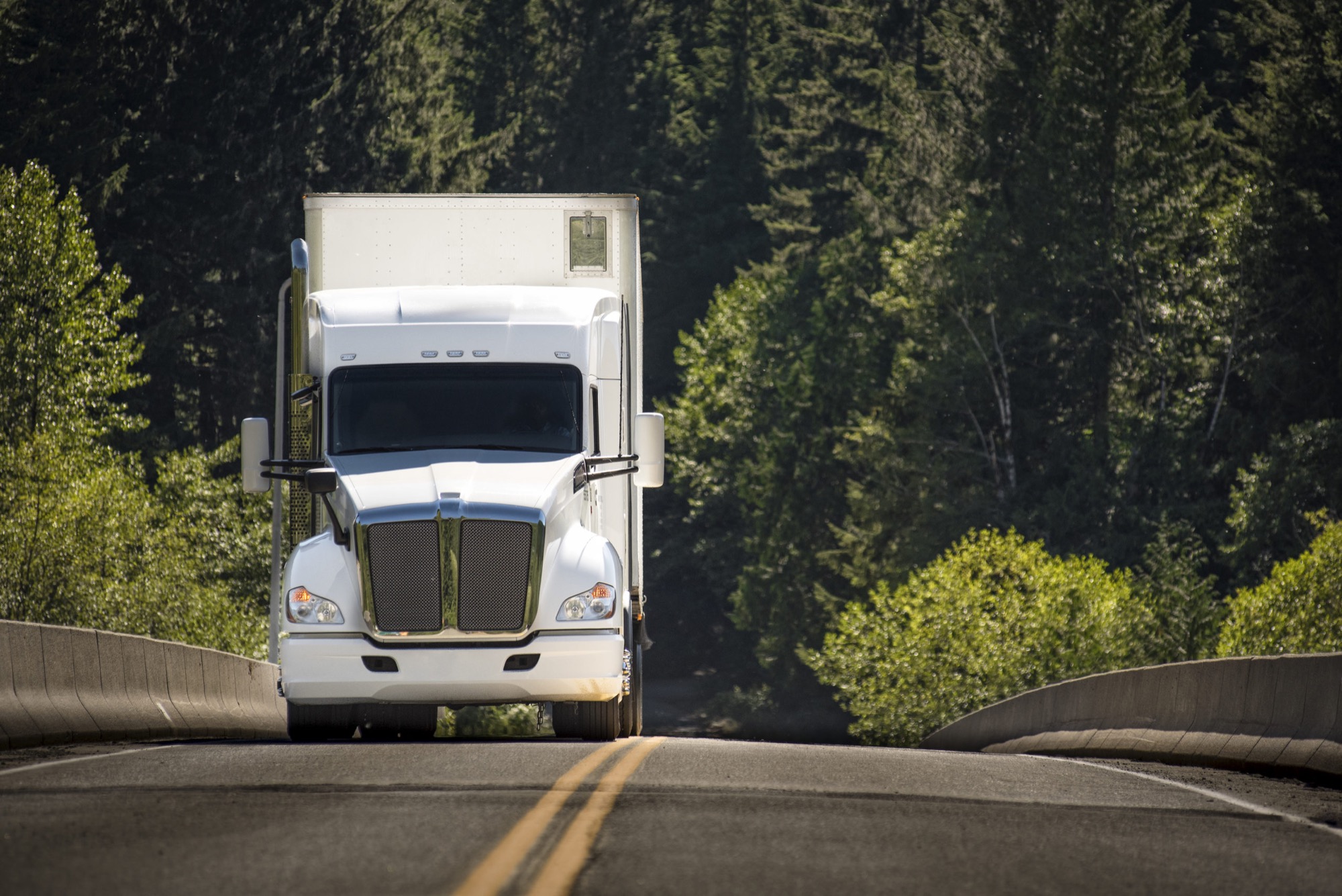 Commercial Truck Accidents: 3 Common Trends | Groth Law Accident Injury ...